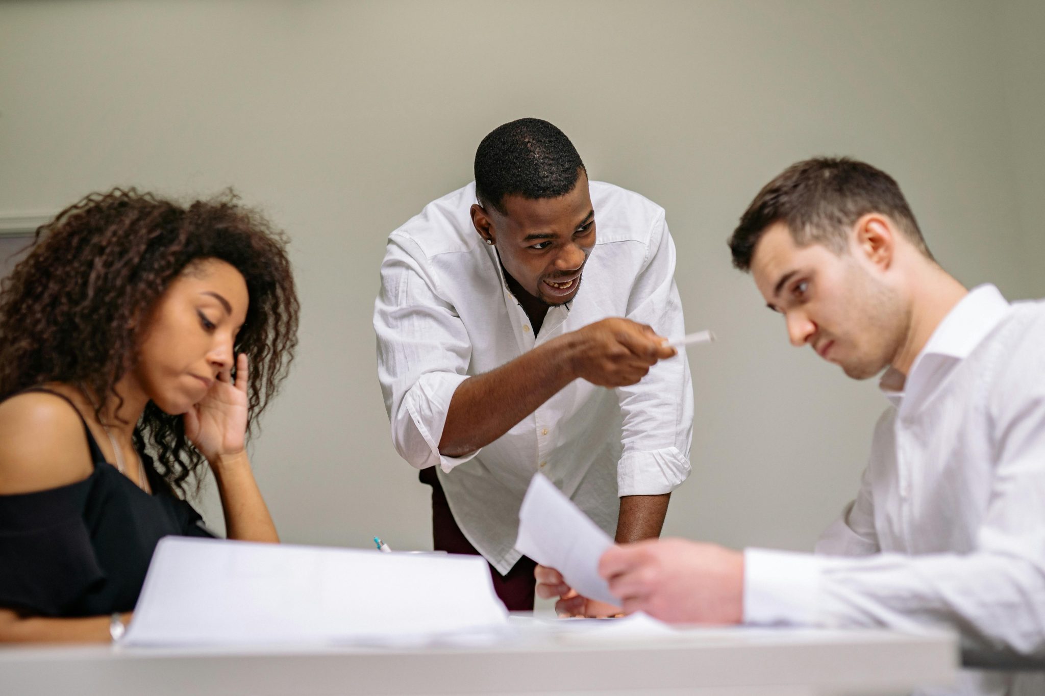 6 Examples of gross misconduct every employer should know | ELS
